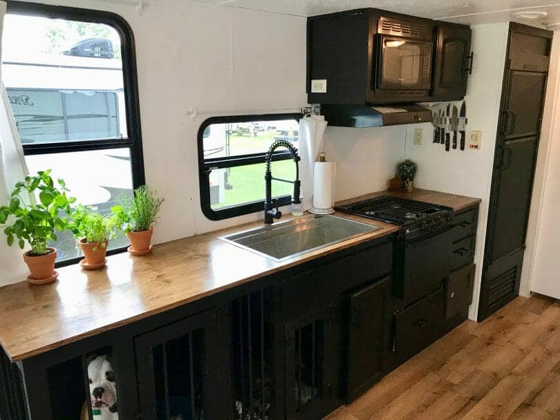 8 Brilliant RV Renovation Ideas You Have to See to Believe - Your RV ...